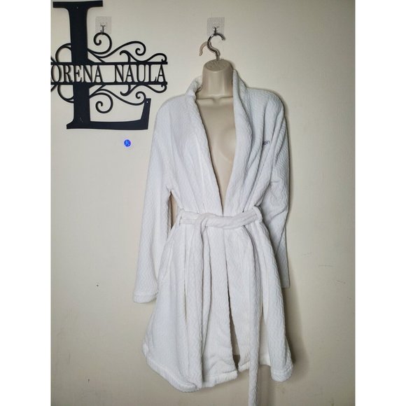 Calvin Klein | Intimates & Sleepwear | Calvin Klein White Fluffy ...